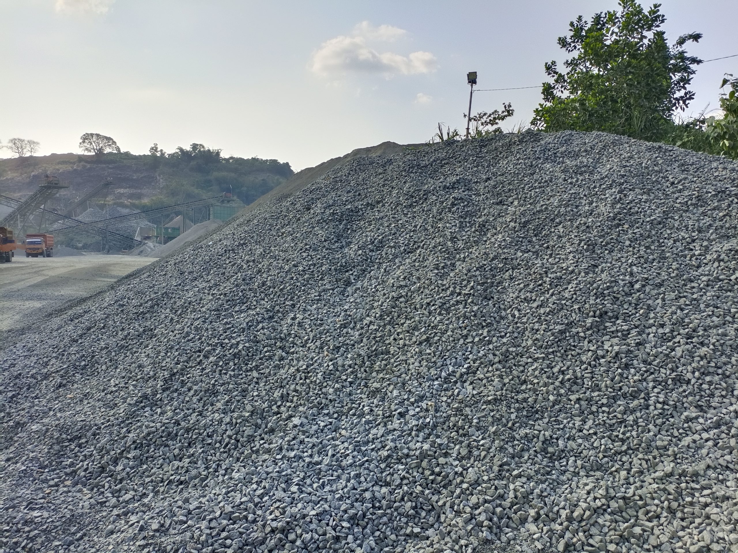 Batu Split – Distributor Pasir